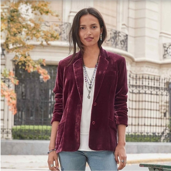 Sundance | Jackets & Coats | Sundance Sofia Velvet Blazer Color ...